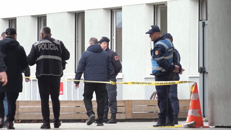 Investigimi i Vetting/ Ndërprerja e kimioterapisë, “një krim shtetëror ...